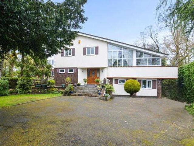 5 Bedroom Detached House For Sale In Preston