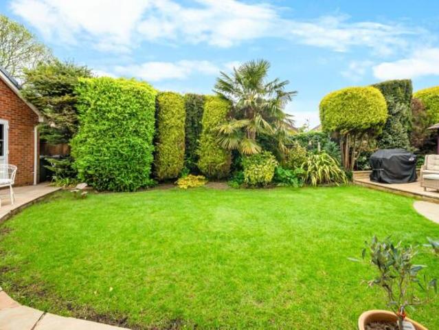 5 bedroom detached house for sale in Priest Hill Gardens, Wetherby, LS22