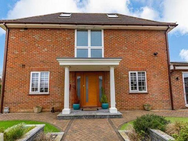 5 Bedroom Detached House For Sale In Queens Park
