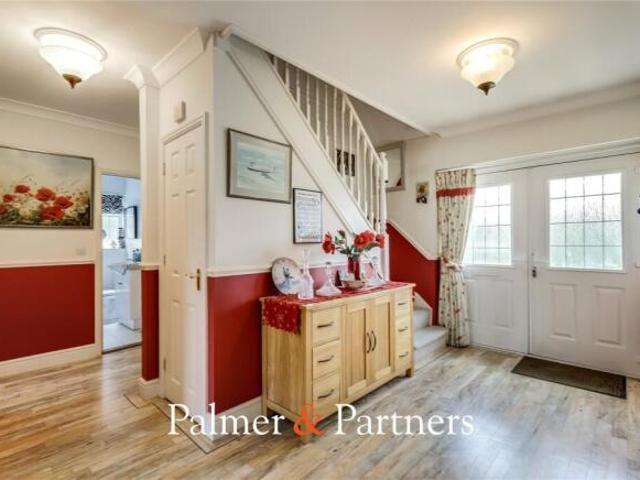 5 bedroom detached house for sale in Robjohns Road, Chelmsford, Essex, CM1