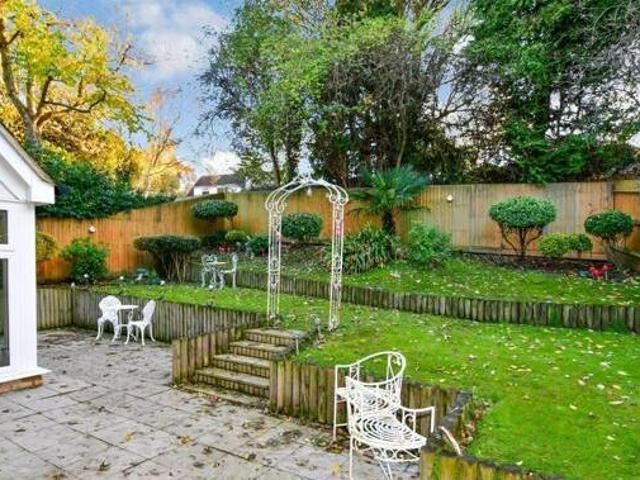 5 Bedroom Detached House For Sale In Rochester