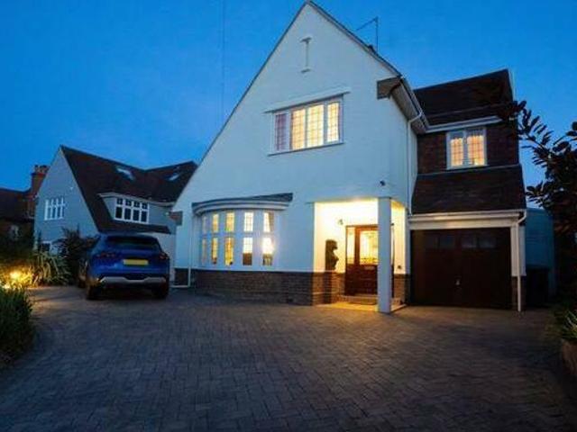 5 bedroom detached house for sale in Rosemount Road Alum Chine Bournemouth BH4