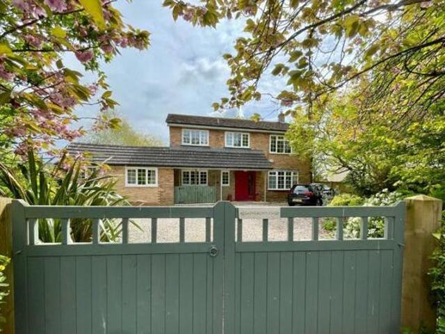 5 Bedroom Detached House For Sale In Rossett