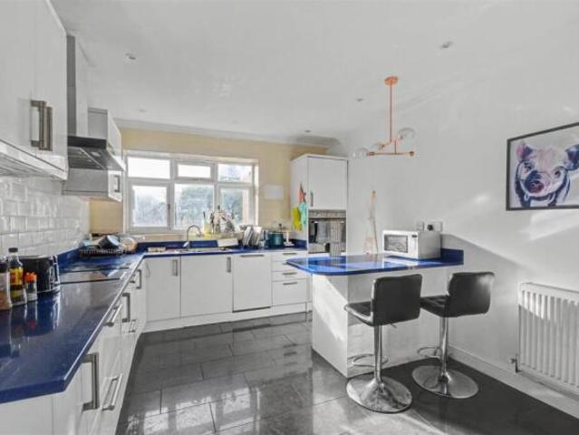5 bedroom detached house for sale in Radford Bridge Road, Wollaton, NG8