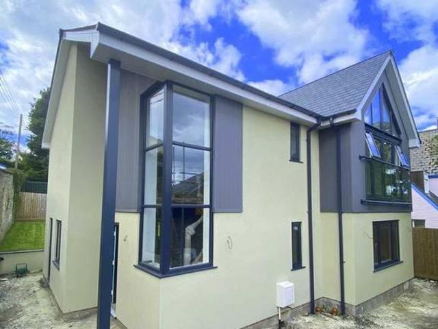 5 bedroom detached house for sale in Raleigh Hill Bideford EX39