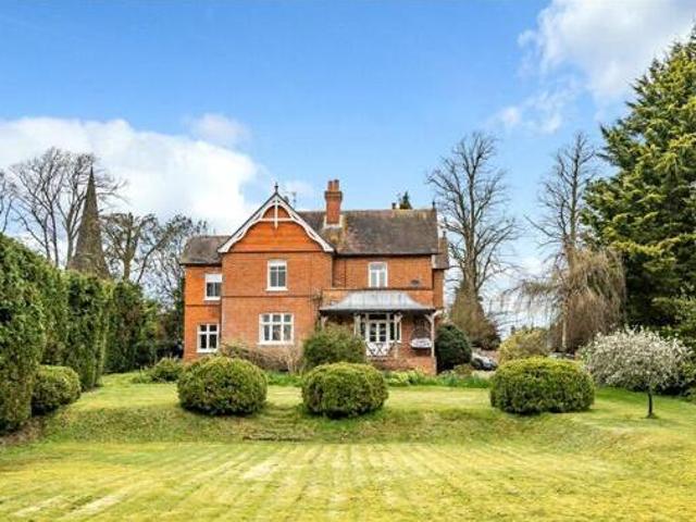 5 Bedroom Detached House For Sale In Reading, Berkshire