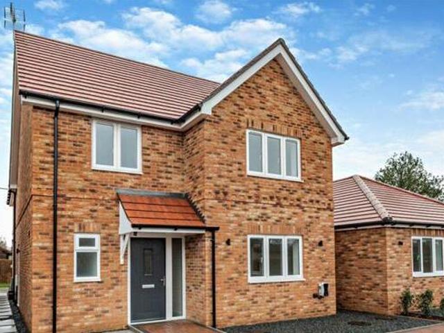 5 Bedroom Detached House For Sale In Reading, Berkshire