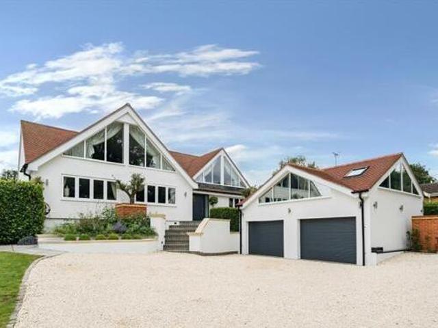 5 Bedroom Detached House For Sale In Reading, Oxfordshire