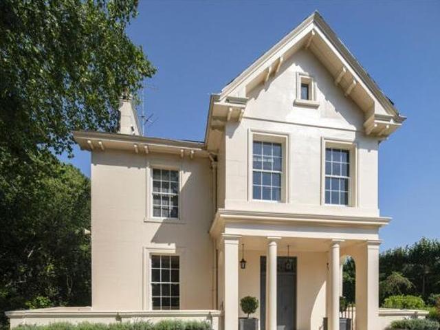 5 Bedroom Detached House For Sale In Regent´s Park, London