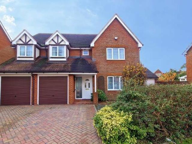 5 bedroom detached house for sale in Regents Place Eastbourne BN21