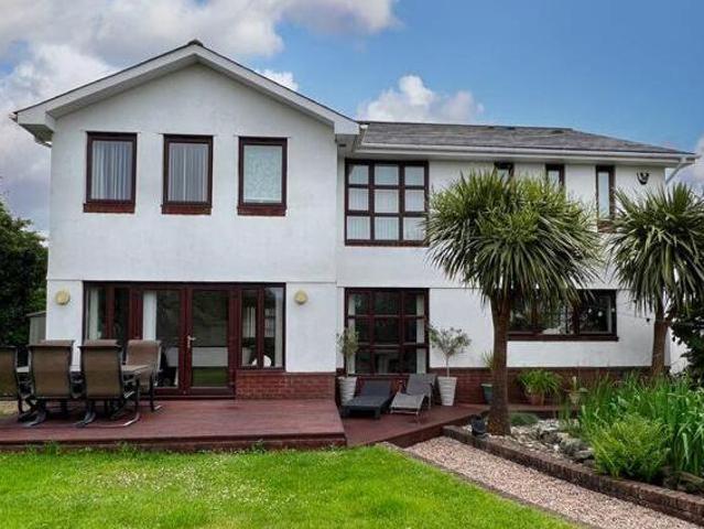 5 Bedroom Detached House For Sale In Rhoose