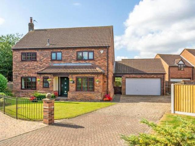 5 Bedroom Detached House For Sale In Riccall, York