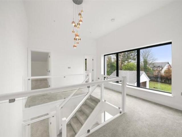 5 bedroom detached house for sale in Ricketts Hill Road, Tatsfield, Westerham, Surrey, TN16