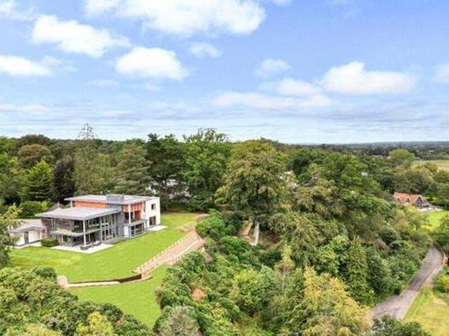 5 Bedroom Detached House For Sale In Ringwood, Hampshire