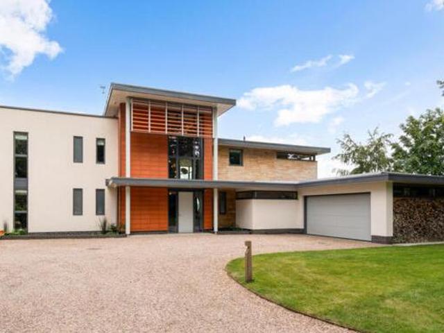 5 Bedroom Detached House For Sale In Ringwood, Hampshire