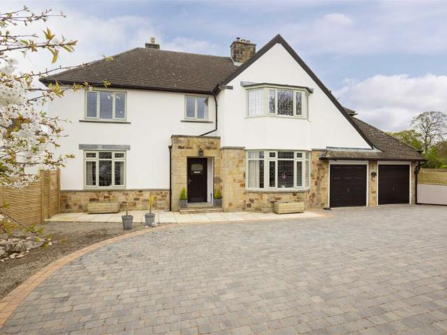5 bedroom detached house for sale in Rydedale, Adel, Leeds, LS16