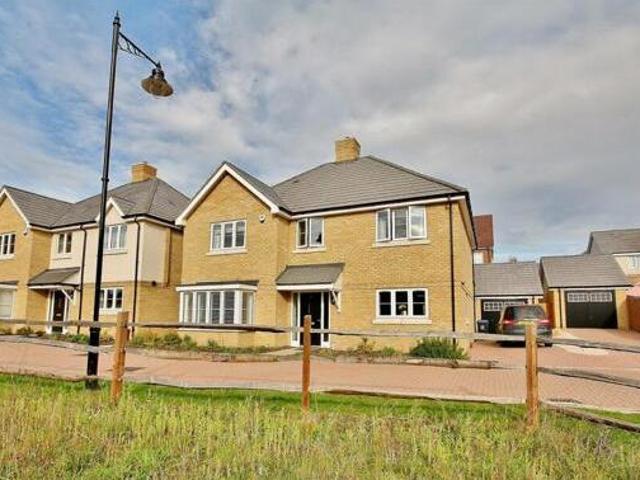 5 Bedroom Detached House For Sale In Woking, Surrey