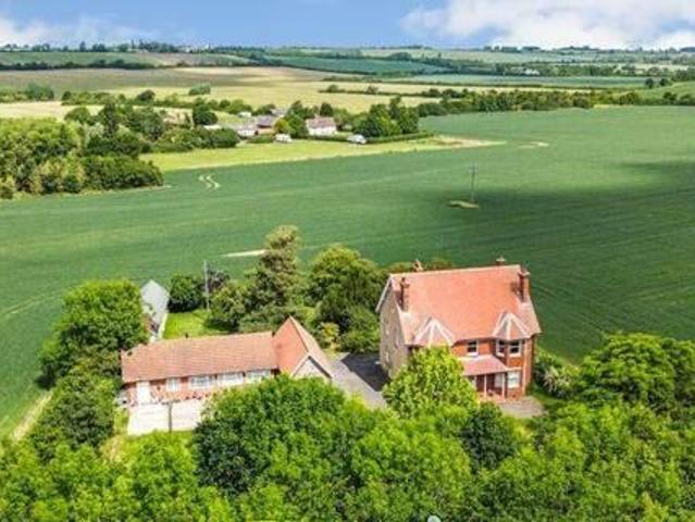5 bedroom detached house for sale in Wood End Marston Moretaine MK43