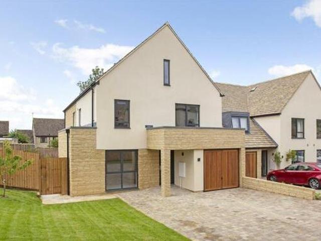 5 Bedroom Detached House For Sale In Woodmancote
