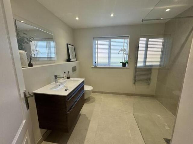 5 bedroom detached house for sale in Woodstock Gardens, Appleton, WA4