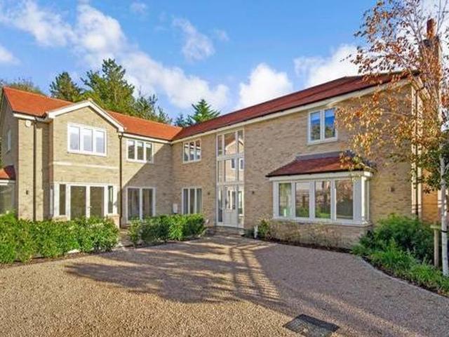 5 bedroom detached house for sale in Woodside London Road CB22