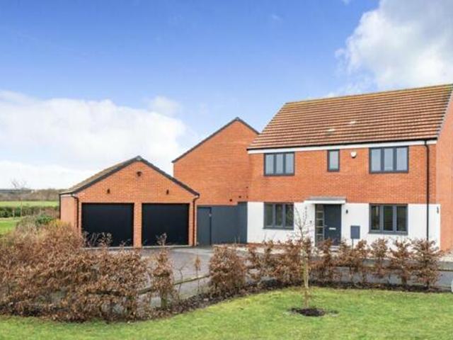 5 Bedroom Detached House For Sale In Wootton