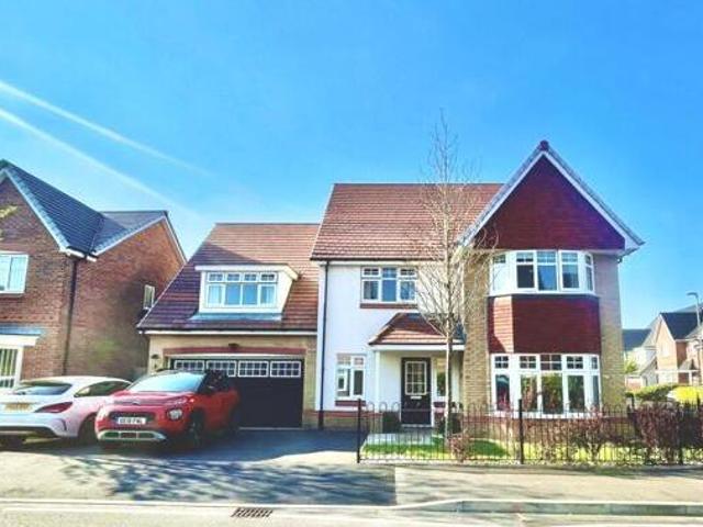 5 Bedroom Detached House For Sale In Worsley, Salford