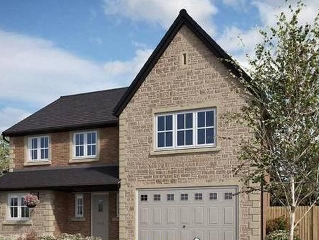 5 bedroom detached house for sale in Waterside Cottam Way PR4