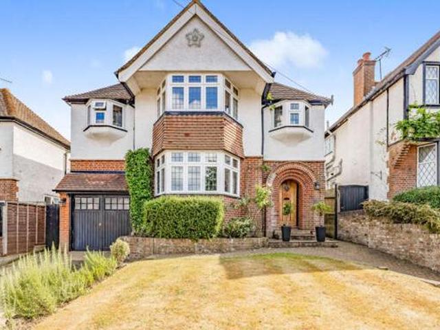 5 Bedroom Detached House For Sale In Watford