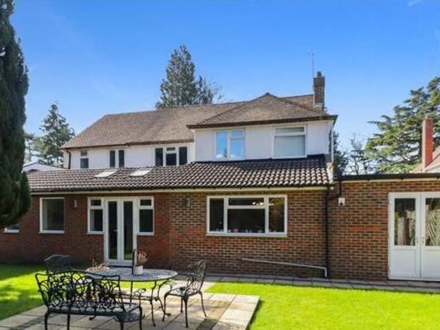 5 Bedroom Detached House For Sale In Watford, Herts