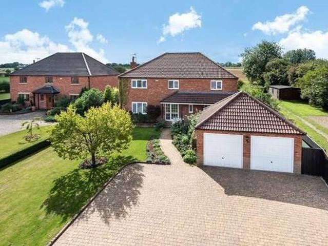 5 bedroom detached house for sale in Watton IP25