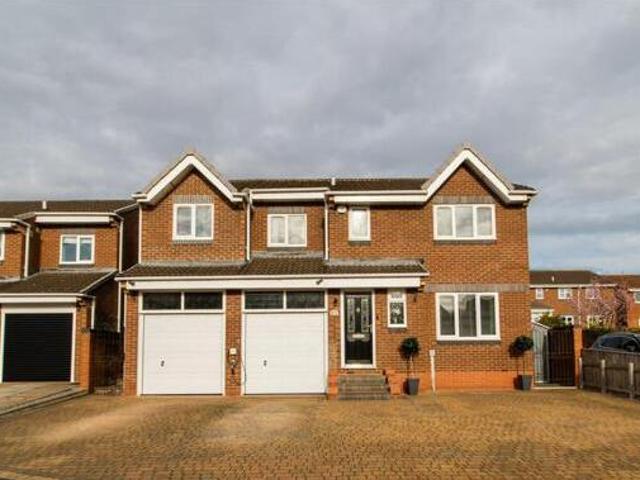 5 Bedroom Detached House For Sale In Waldridge