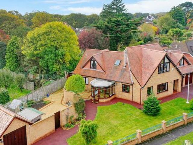 5 bedroom detached house for sale in WALKFORD BH23