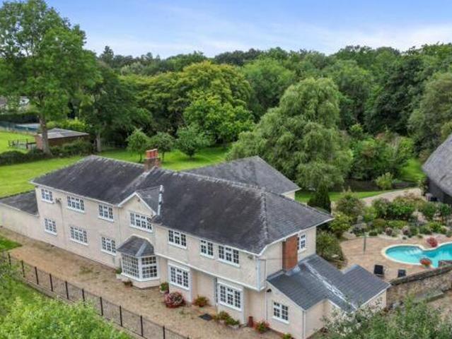 5 Bedroom Detached House For Sale In Ware, Hertfordshire