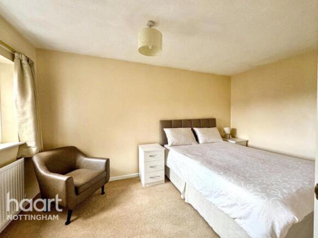 5 bedroom detached house for sale in Wareham Close, NOTTINGHAM, NG2