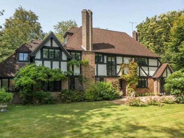 5 Bedroom Detached House For Sale In Warren Drive