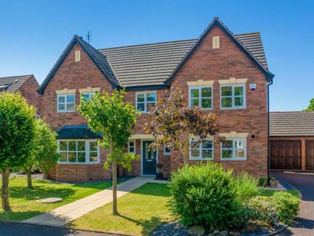 5 Bedroom Detached House For Sale In Warwickshire