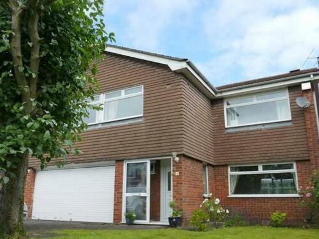 5 bedroom detached house for sale in Wasley Close Fearnhead Warrington WA2