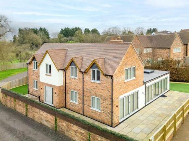 5 Bedroom Detached House For Sale In Welford On Avon