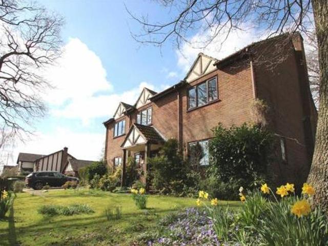 5 Bedroom Detached House For Sale In West Ashton Road