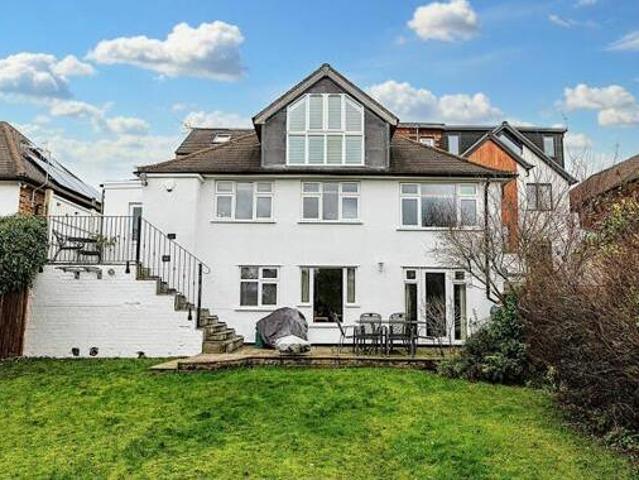 5 Bedroom Detached House For Sale In West Bridgford