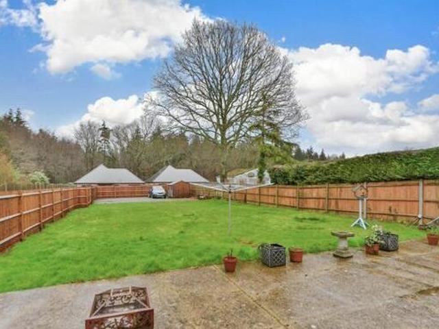 5 Bedroom Detached House For Sale In West Kingsdown, Sevenoaks