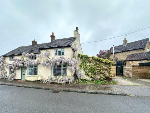 5 Bedroom Detached House For Sale In Westoning, Bedfordshire