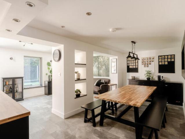 5 bedroom detached house for sale in Westons Hill Drive, Emersons Green, Bristol, Gloucestershire, BS16