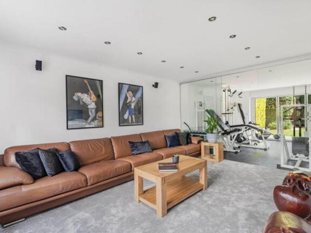 5 bedroom detached house for sale in Westal Park, Cheltenham, GL51 3BL, GL51