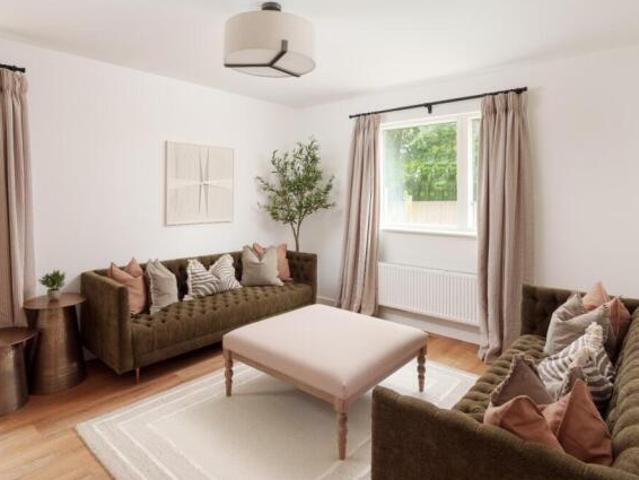 5 bedroom detached house for sale in Westfield Avenue North, Saltdean, Brighton, East Sussex, BN2 8HP, BN2
