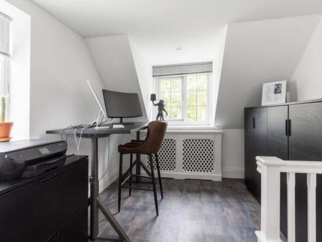 5 bedroom detached house for sale in Westgate, Guiseley, Leeds, LS20 8HN, LS20