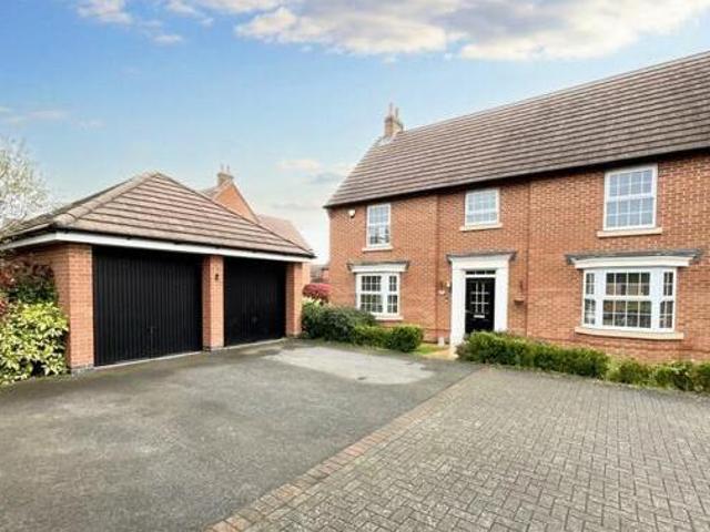 5 Bedroom Detached House For Sale In Whetstone
