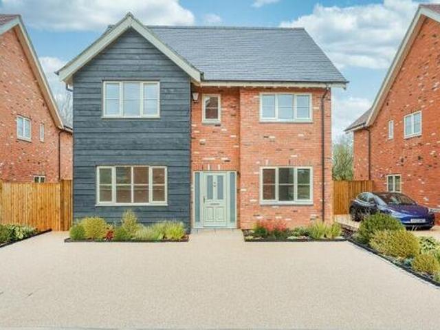 5 Bedroom Detached House For Sale In Whitchurch, Aylesbury
