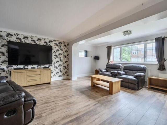 5 bedroom detached house for sale in White Edge Moor, Liden, Swindon, SN3